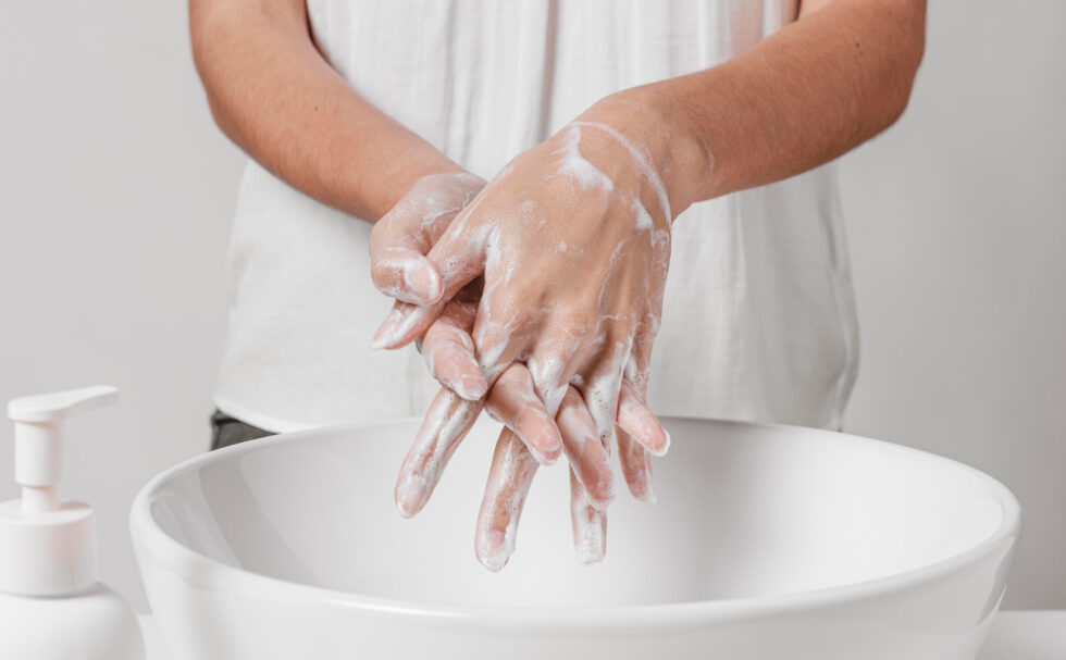 Healing Hands: The Importance of Hand Care in Cold Weather - Complete ...